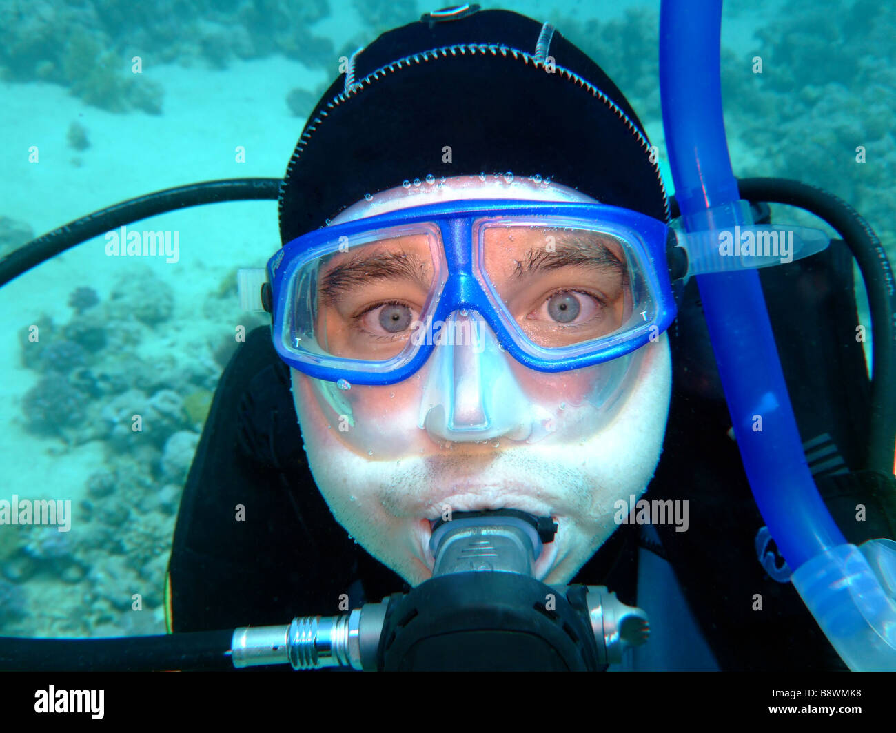 diver in deep with the scared eyes Stock Photo - Alamy
