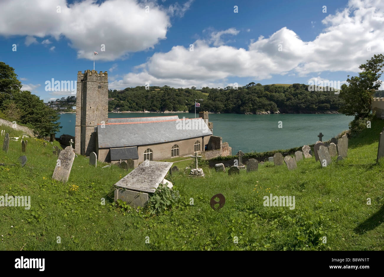 dartmouth castle on the estuary of the river dart devon Stock Photo - Alamy
