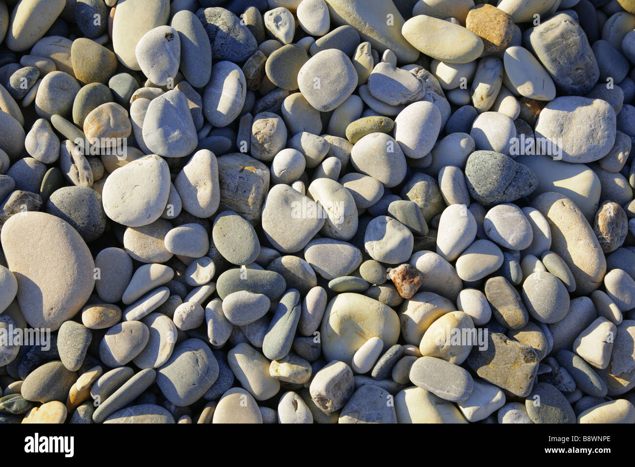 Coloured shingle hi-res stock photography and images - Alamy