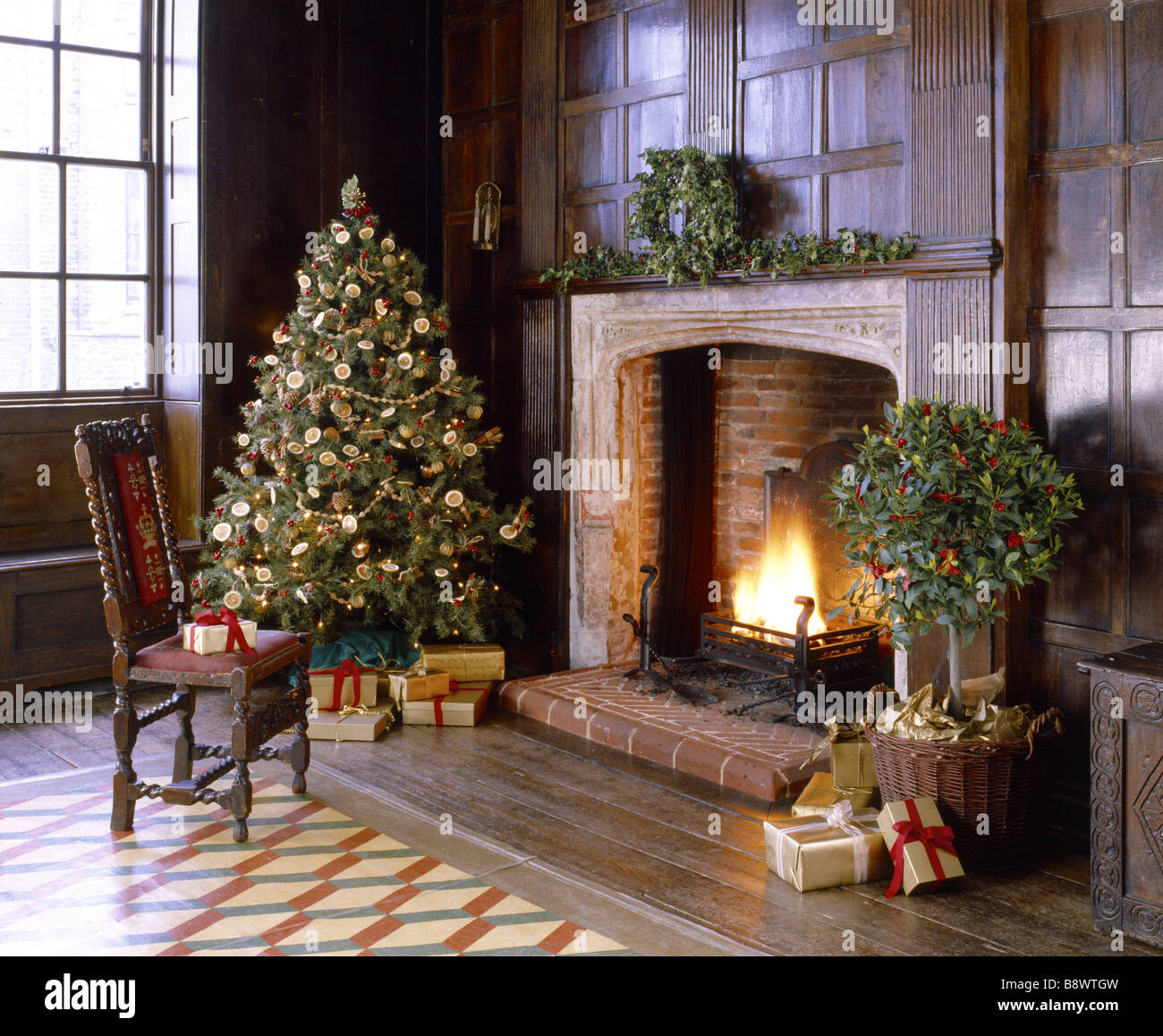 Sutton house christmas hi-res stock photography and images - Alamy