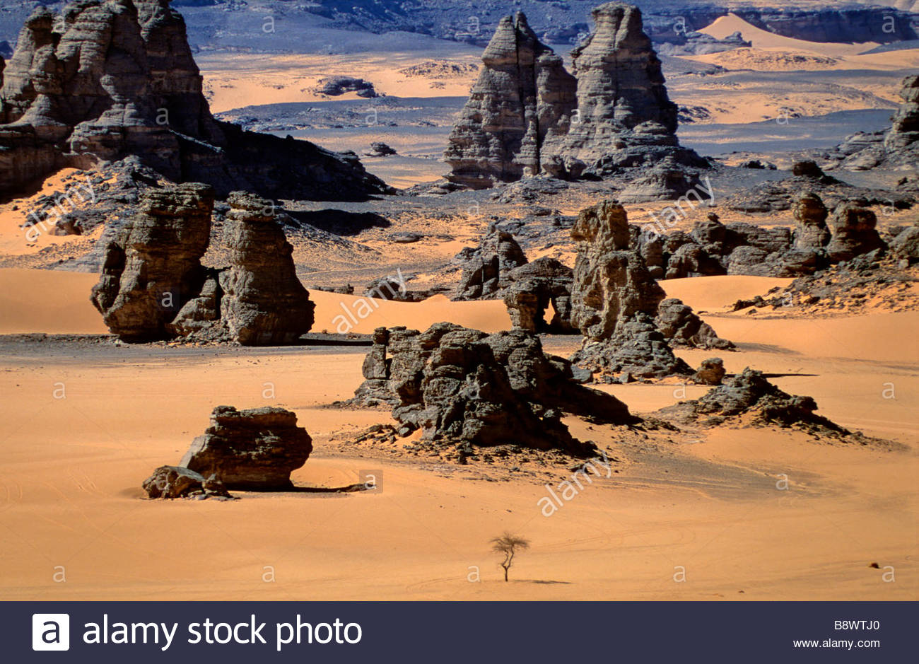 Lybian Desert Sahara Africa High Resolution Stock Photography and ...