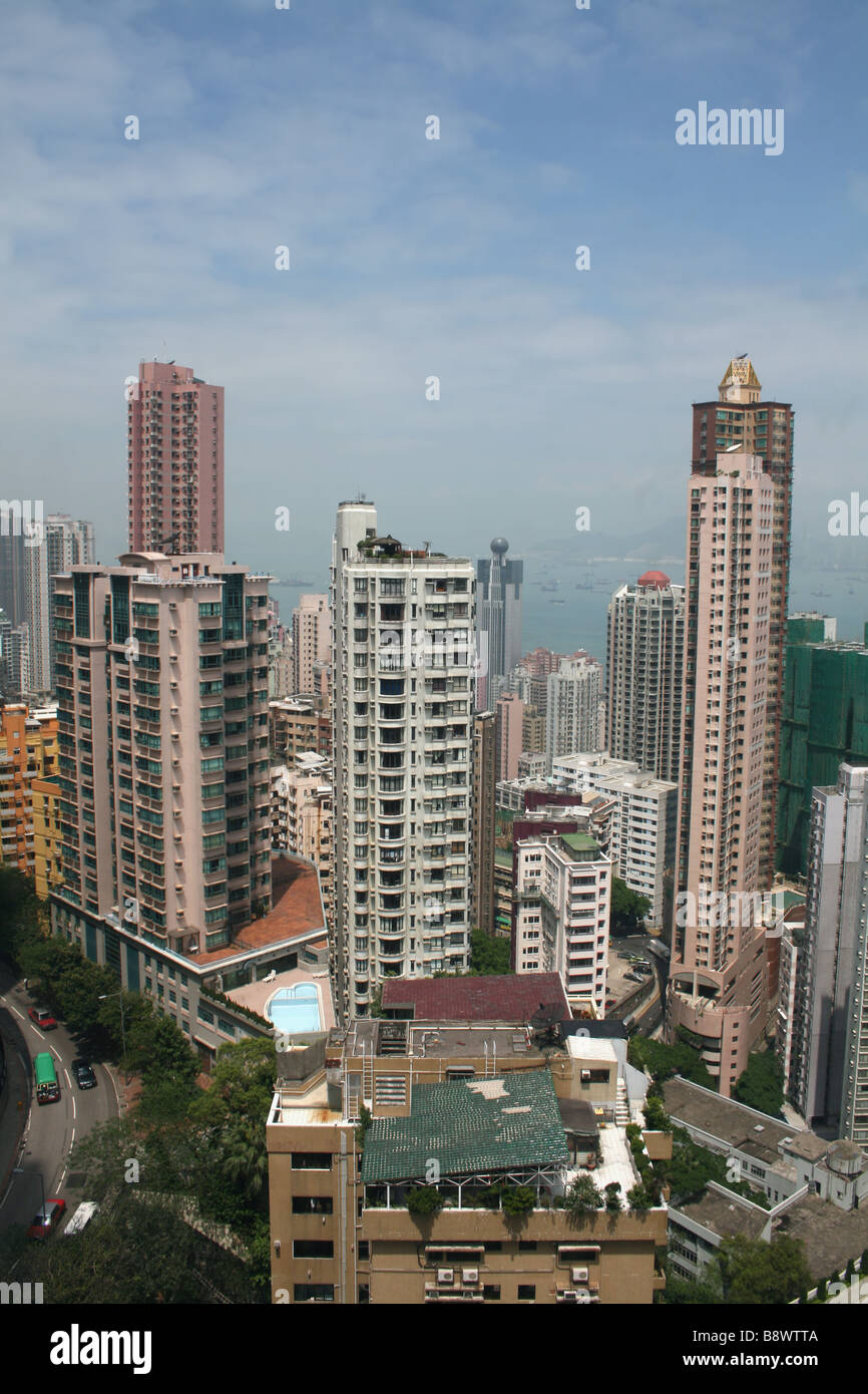 Mid level hong kong hi-res stock photography and images - Alamy