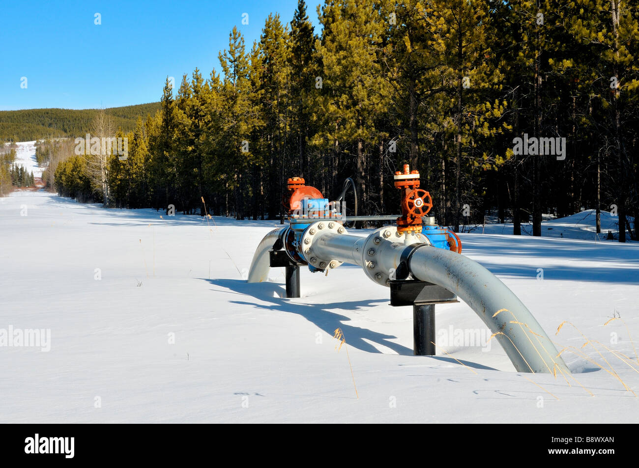 Pipeline right of way hi-res stock photography and images - Alamy