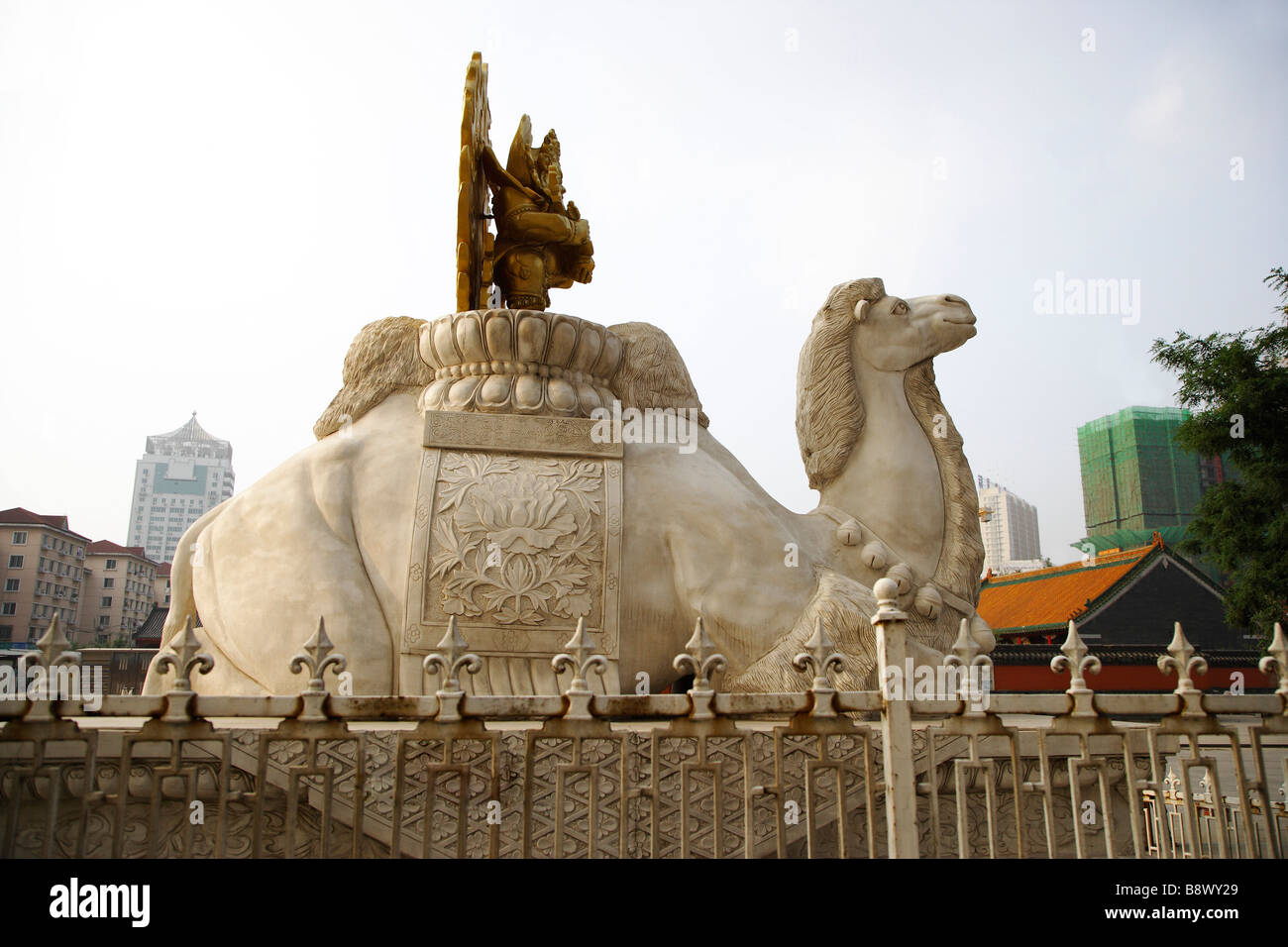 Stone camel statue hi-res stock photography and images - Alamy
