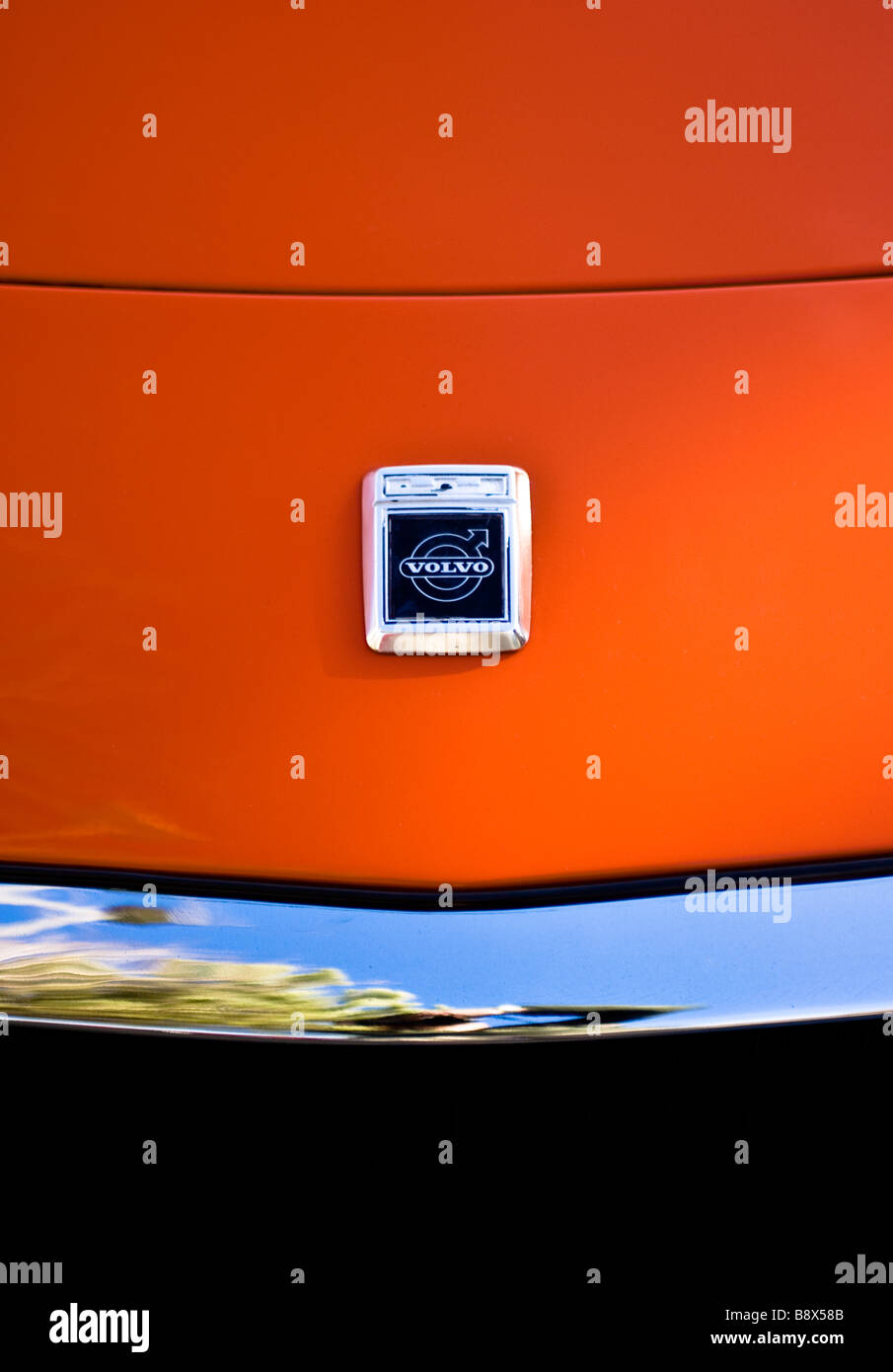 Volvo badge hi-res stock photography and images - Alamy
