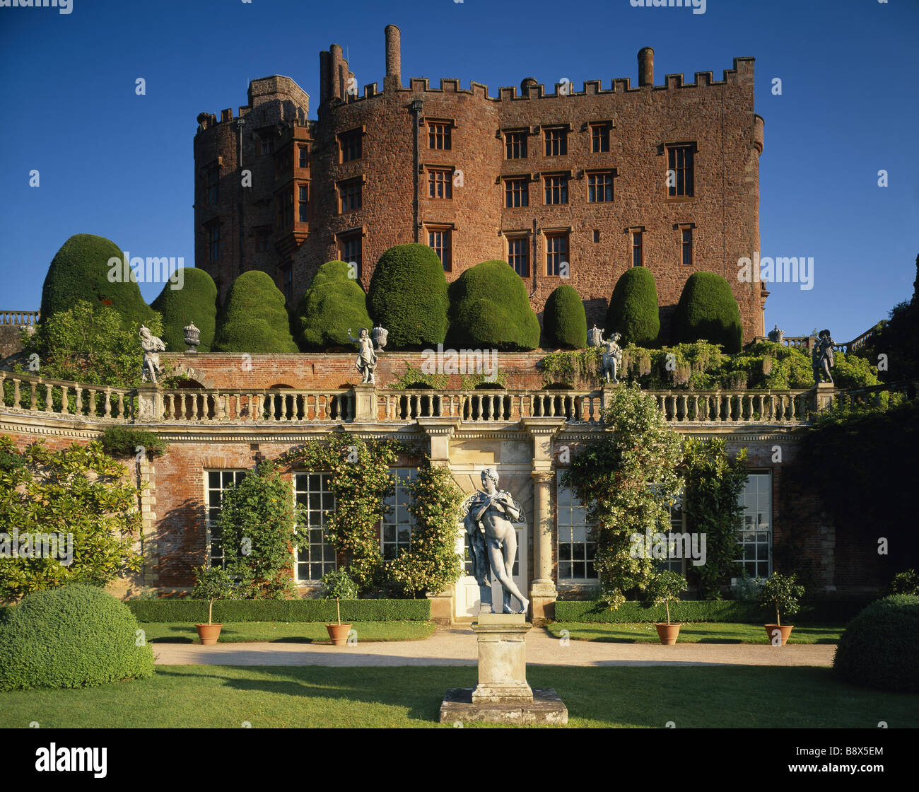 Powis castle 13th century hi-res stock photography and images - Alamy