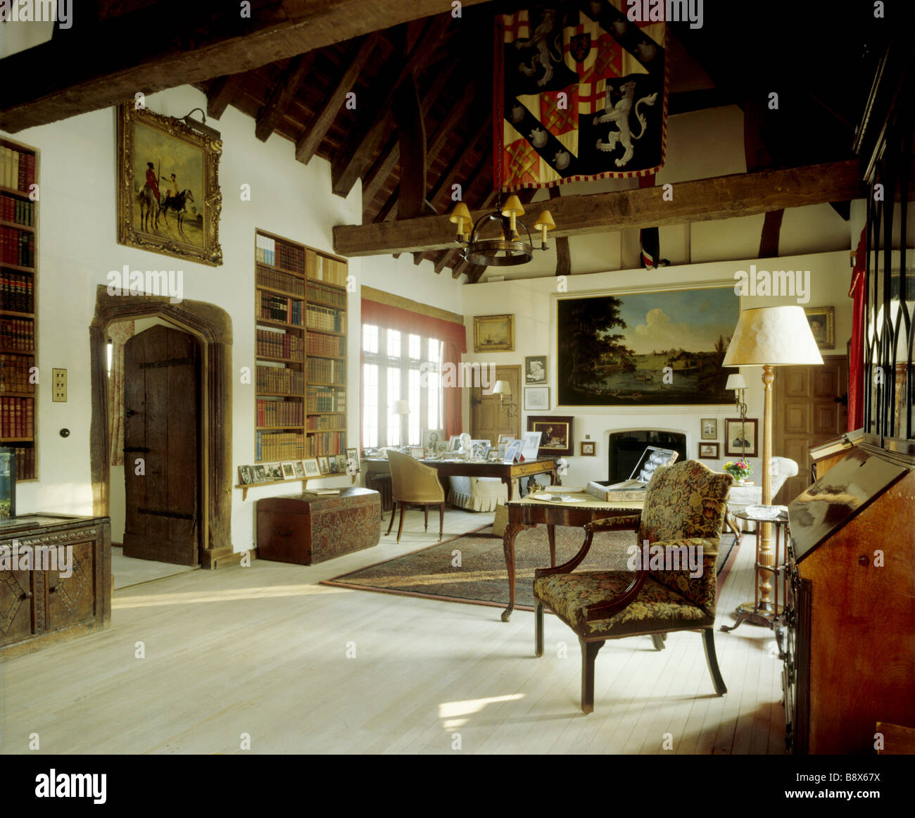 Chartwell churchill study hi-res stock photography and images - Alamy