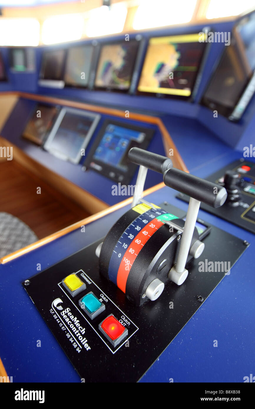 Wheelhouse hi-res stock photography and images - Alamy