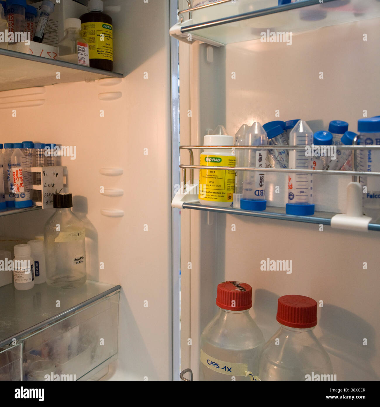 Reagents hi-res stock photography and images - Alamy