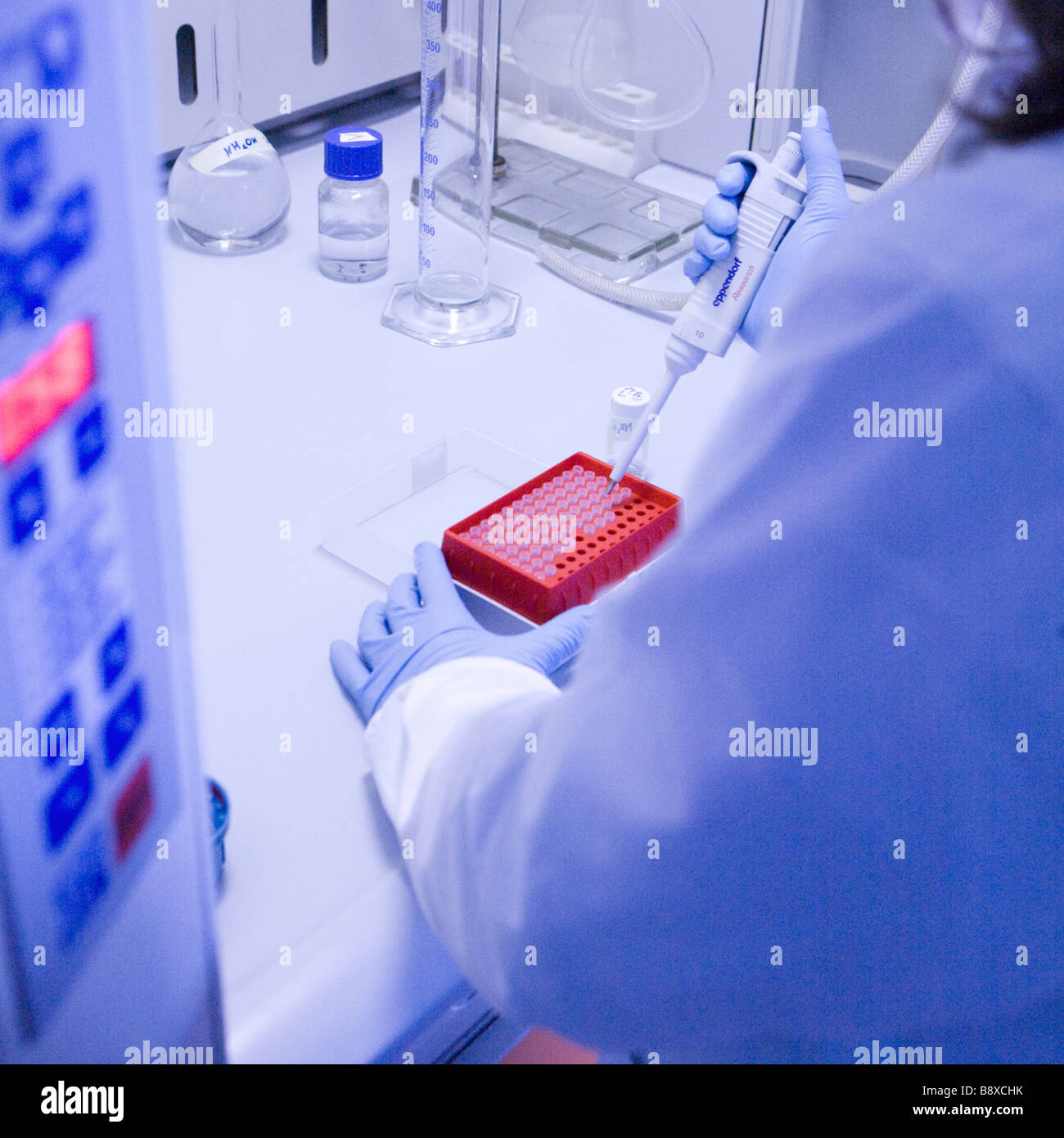 autopipet under chemistry hood, istituto di ricerche farmacologiche ...