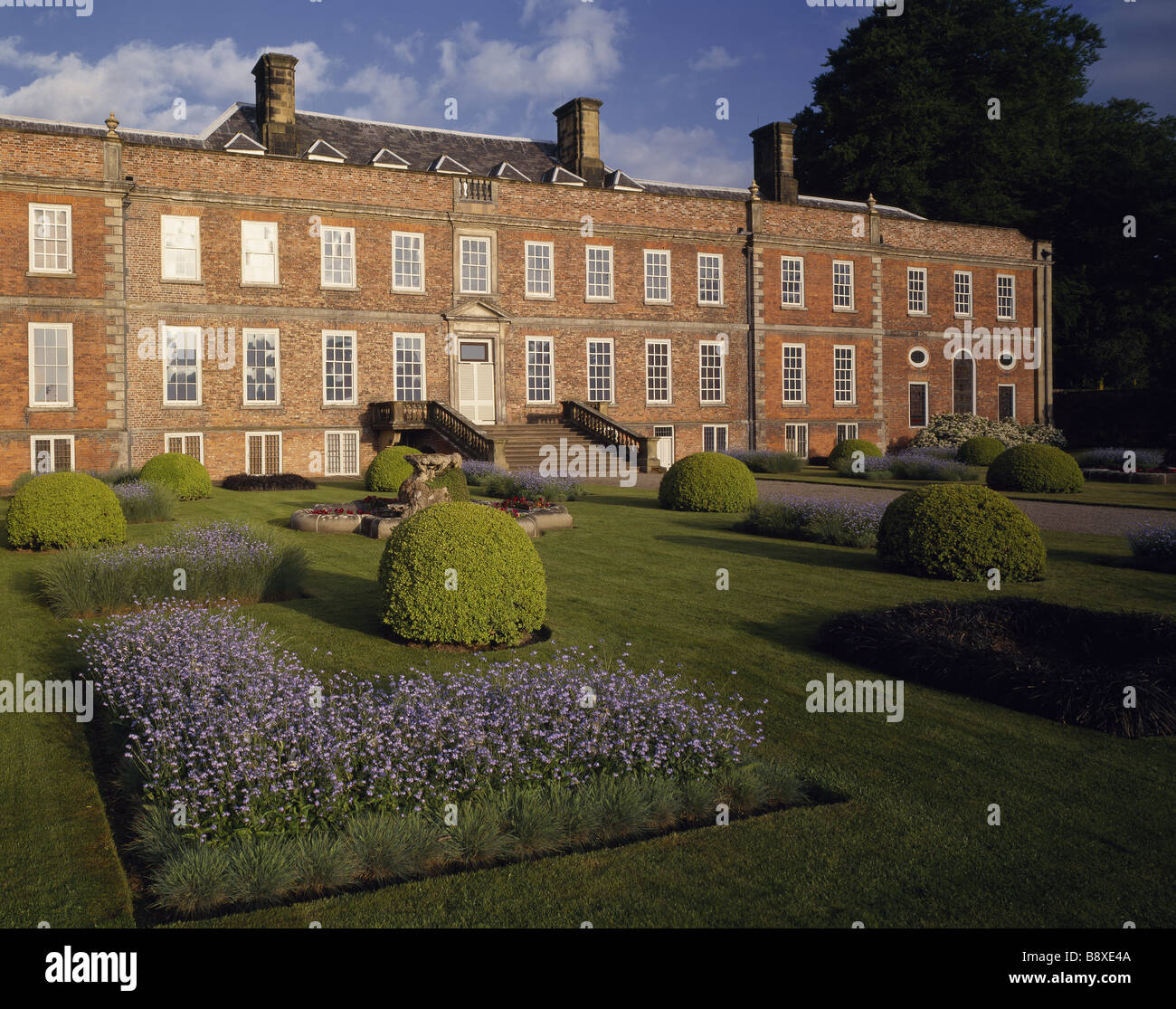Erddig house hi-res stock photography and images - Alamy