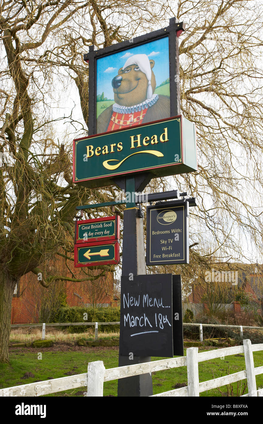 Bears Head pub sign Stock Photo - Alamy