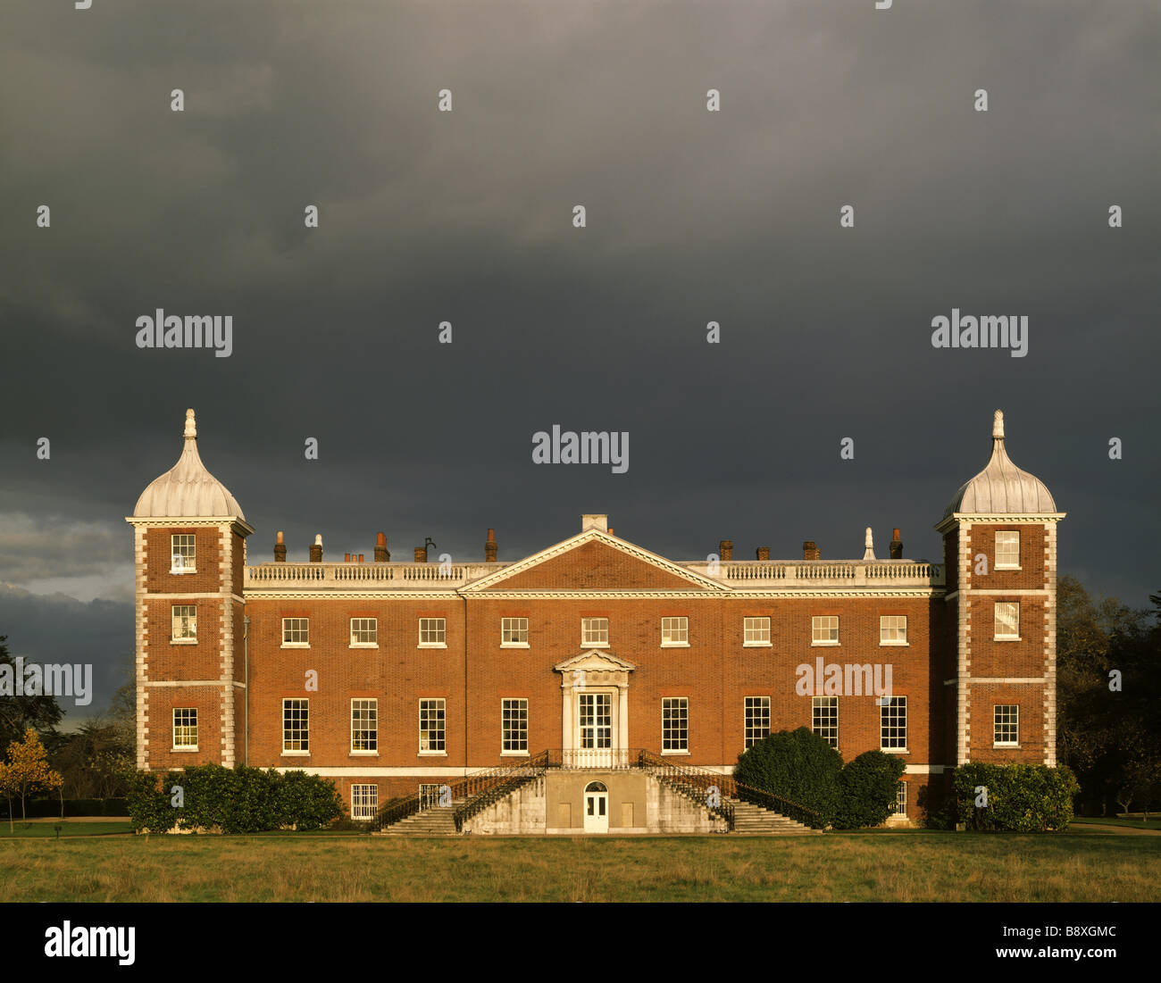 Osterley Park & House Stock Photo - Alamy