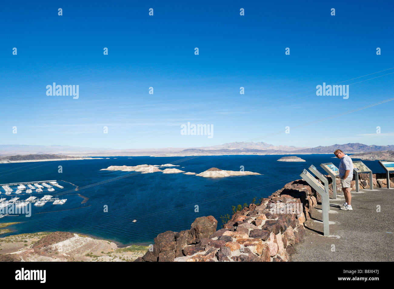 Overlook overlooking view hi-res stock photography and images - Alamy