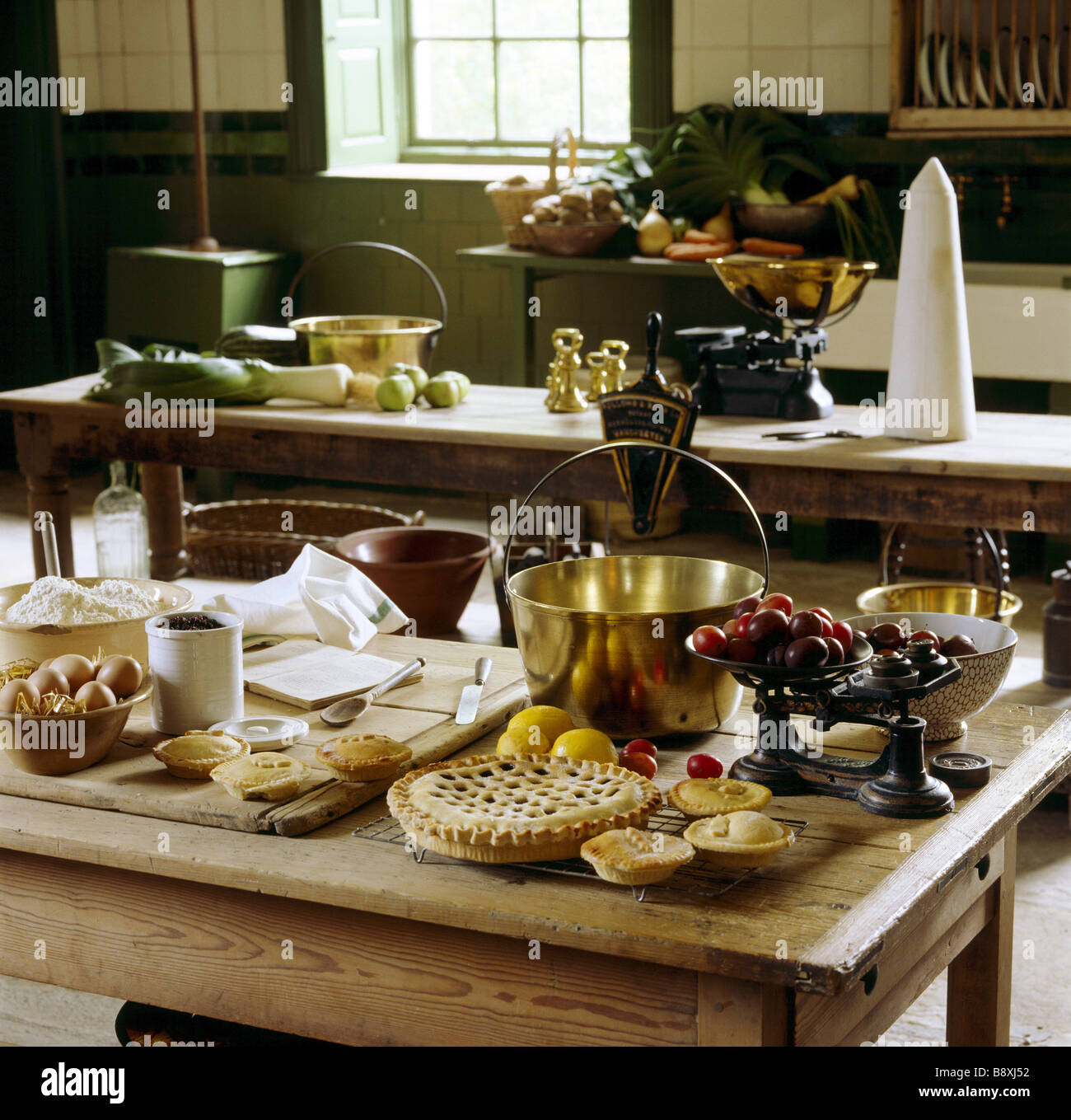 Victorian food pie hi-res stock photography and images - Alamy