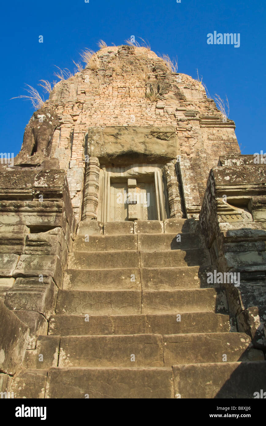Pre Rup temple Angkor Stock Photo - Alamy