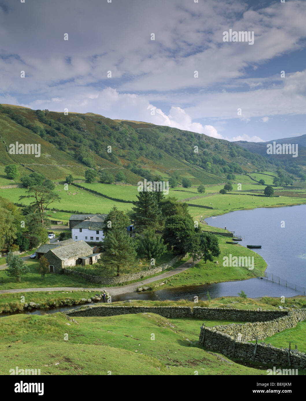 Stone sheep fold hi-res stock photography and images - Alamy