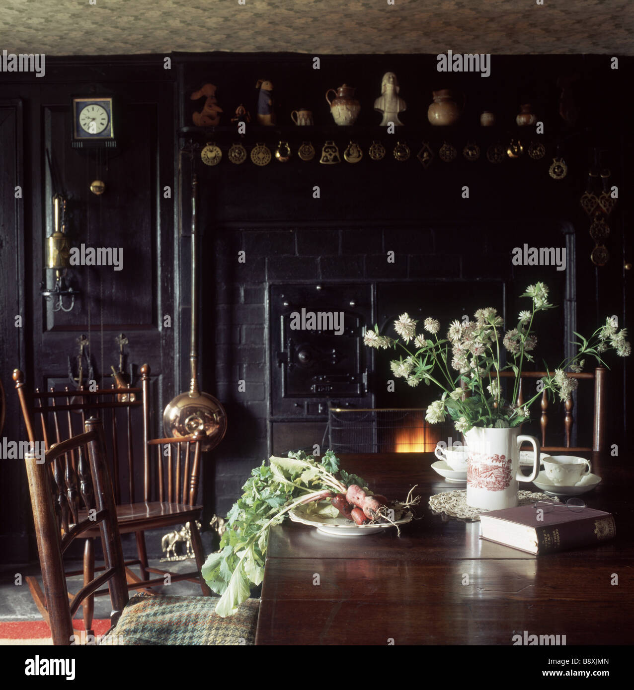 Beatrix potter home interior hi-res stock photography and images - Alamy