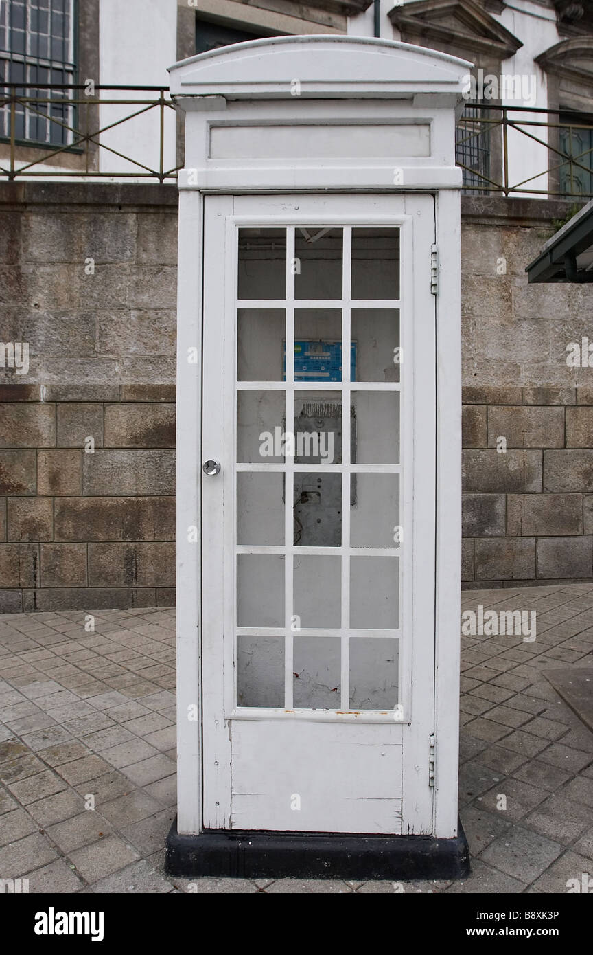 Portugal lisbon phone booth box hi-res stock photography and images - Alamy