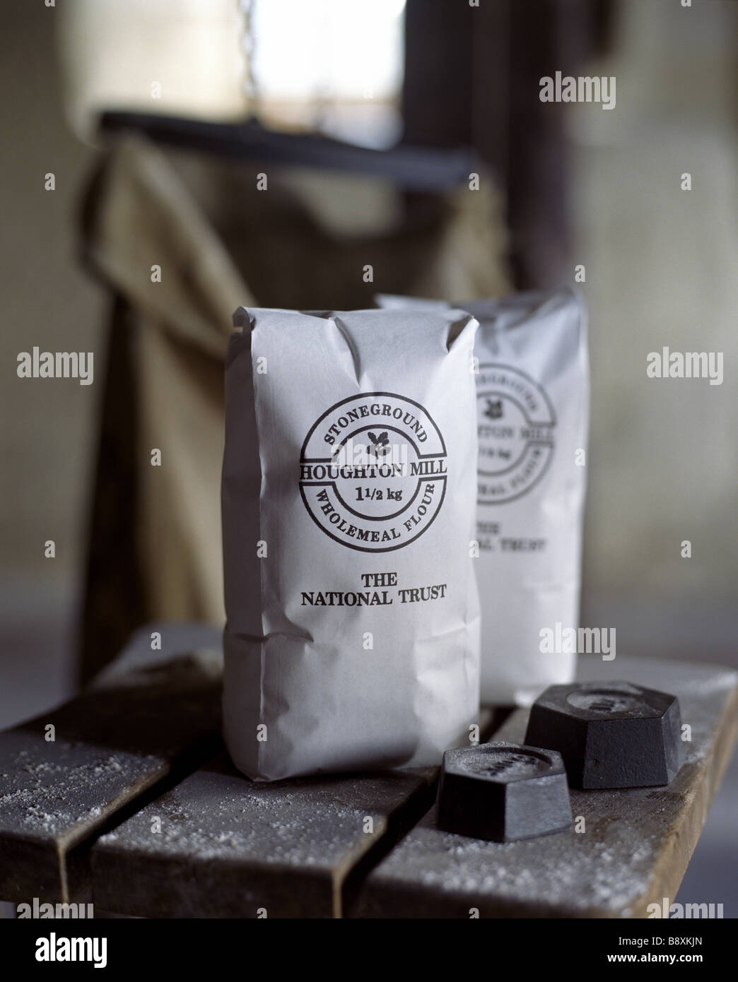 Stoneground flour mill hi-res stock photography and images - Alamy
