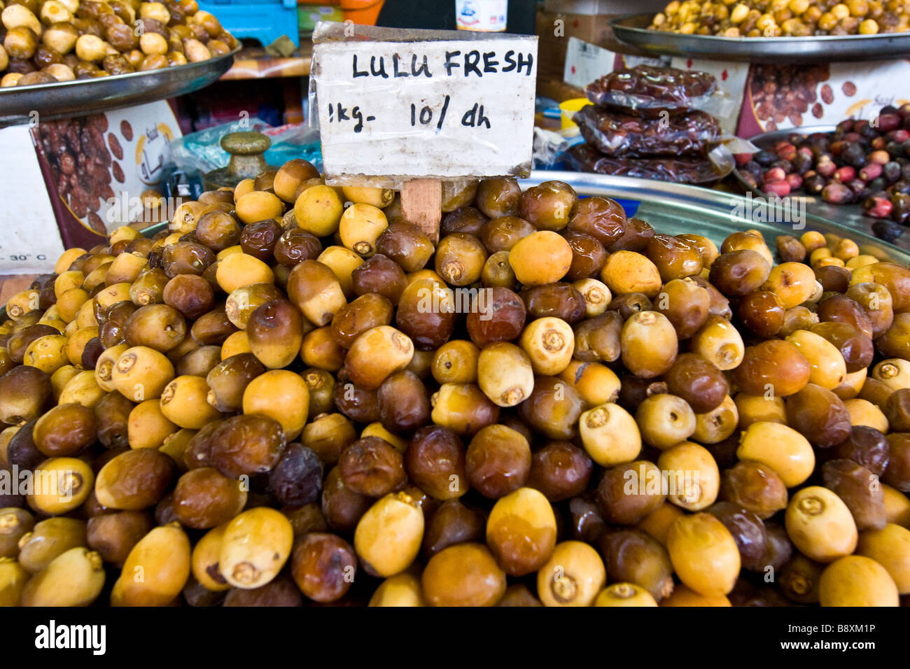 The market for fruit and vegetables Deira Dubai United Arab Emirates ...