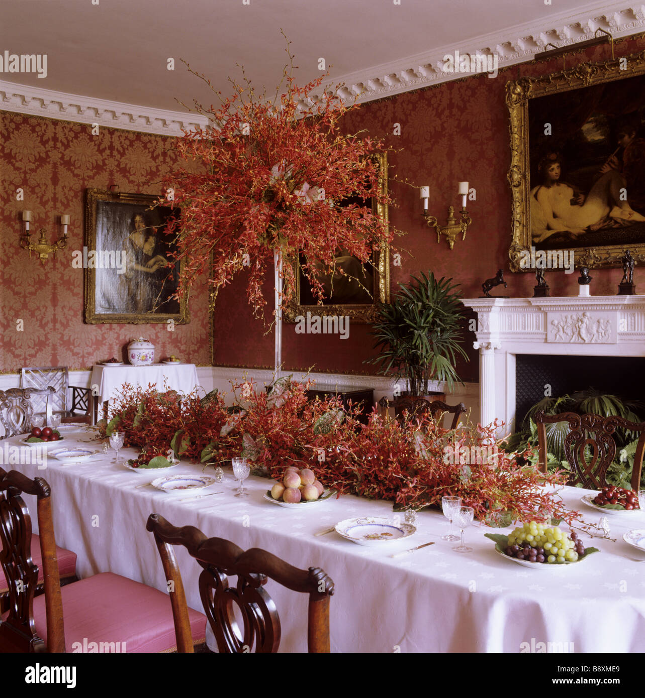 Recreation of 'Ellen Terry Stand' flower arrangement in the Dining Room ...