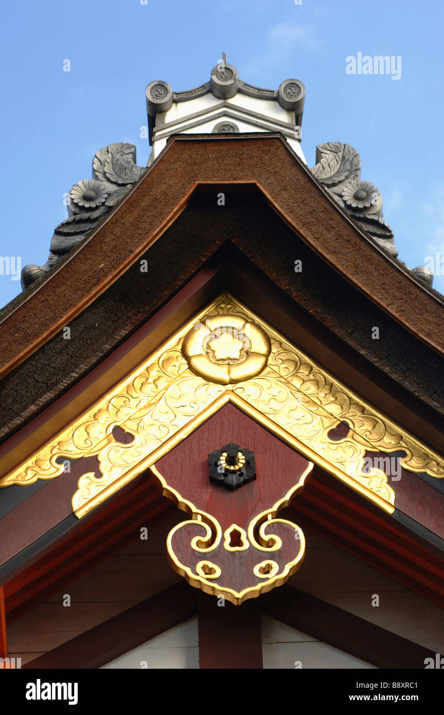 Temple feature hi-res stock photography and images - Alamy