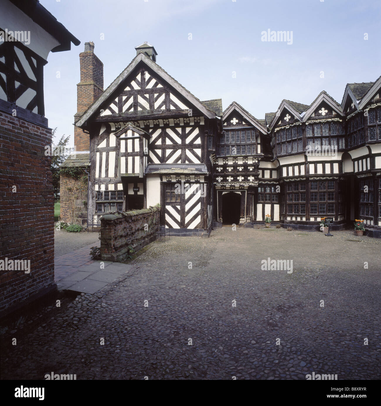 Little Moreton Hall Stock Photo - Alamy