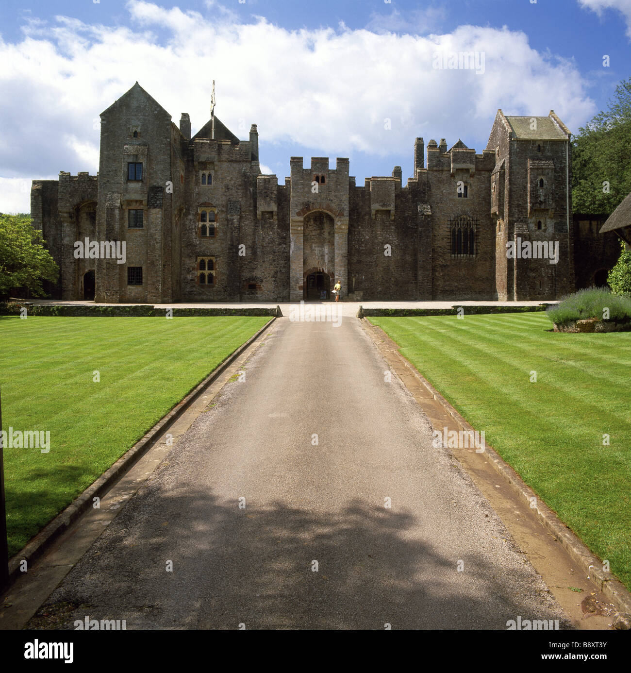 Compton castle hi-res stock photography and images - Alamy