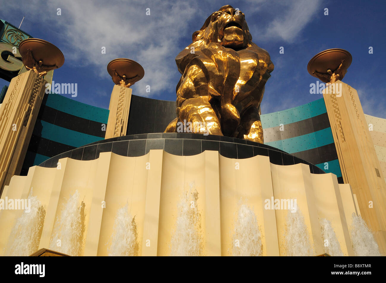 The Bronze Lion outside the MGM Grand Stock Photo - Alamy