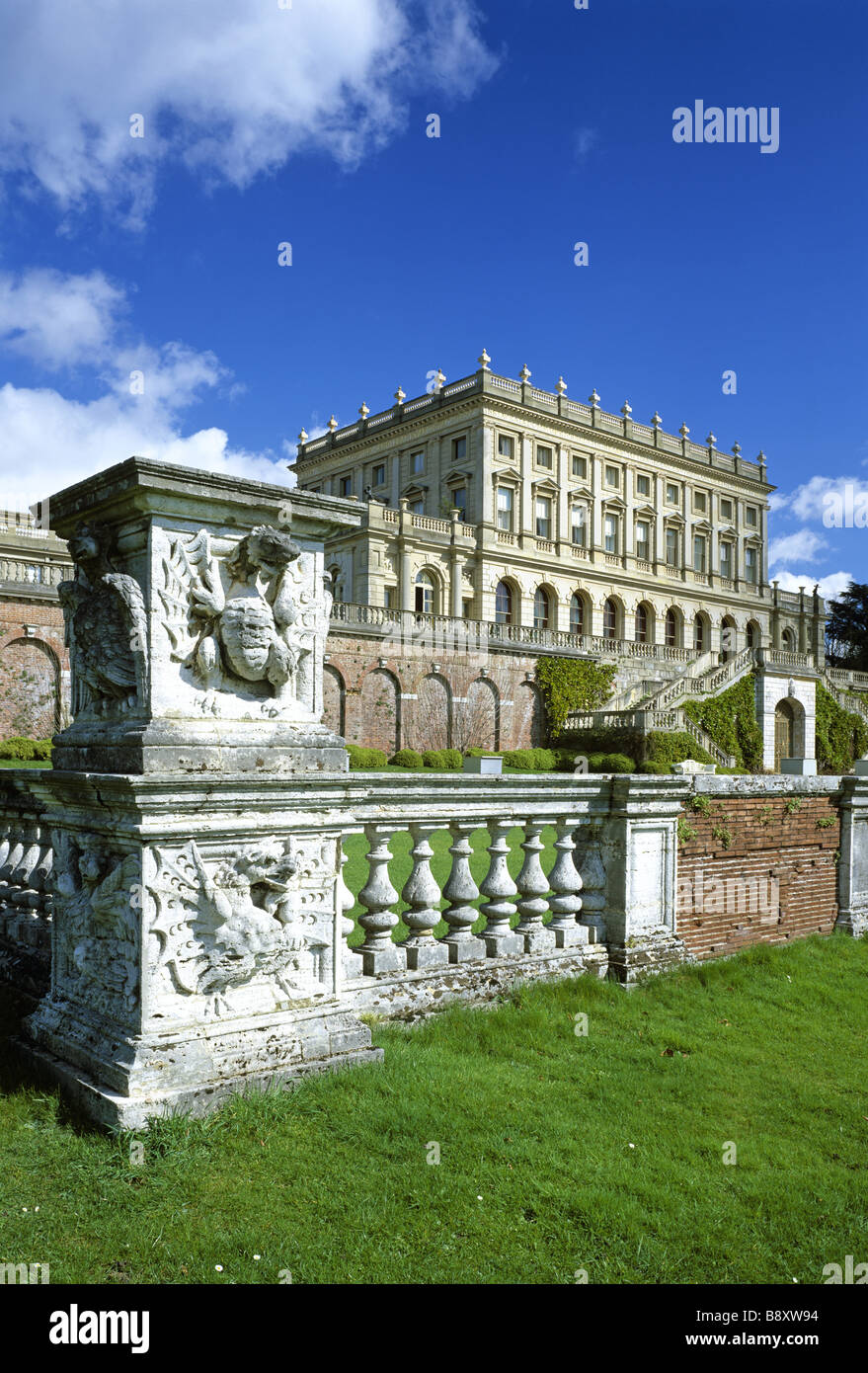 Lady astor cliveden hi-res stock photography and images - Alamy
