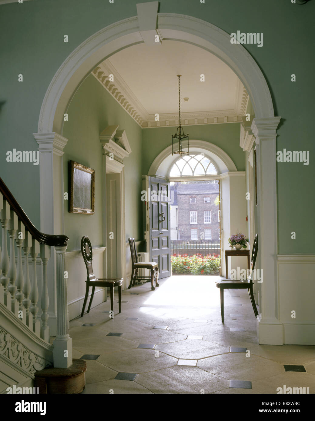 Georgian town house interiors hi-res stock photography and images - Alamy