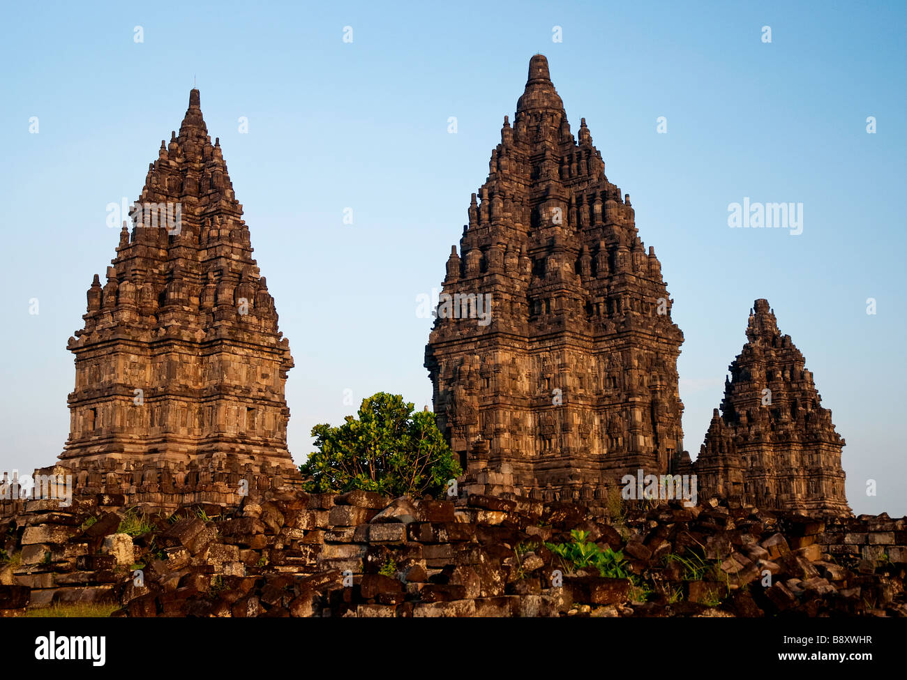 Prambanan hindu temple yogyakarta java indonesia Stock Photo - Alamy