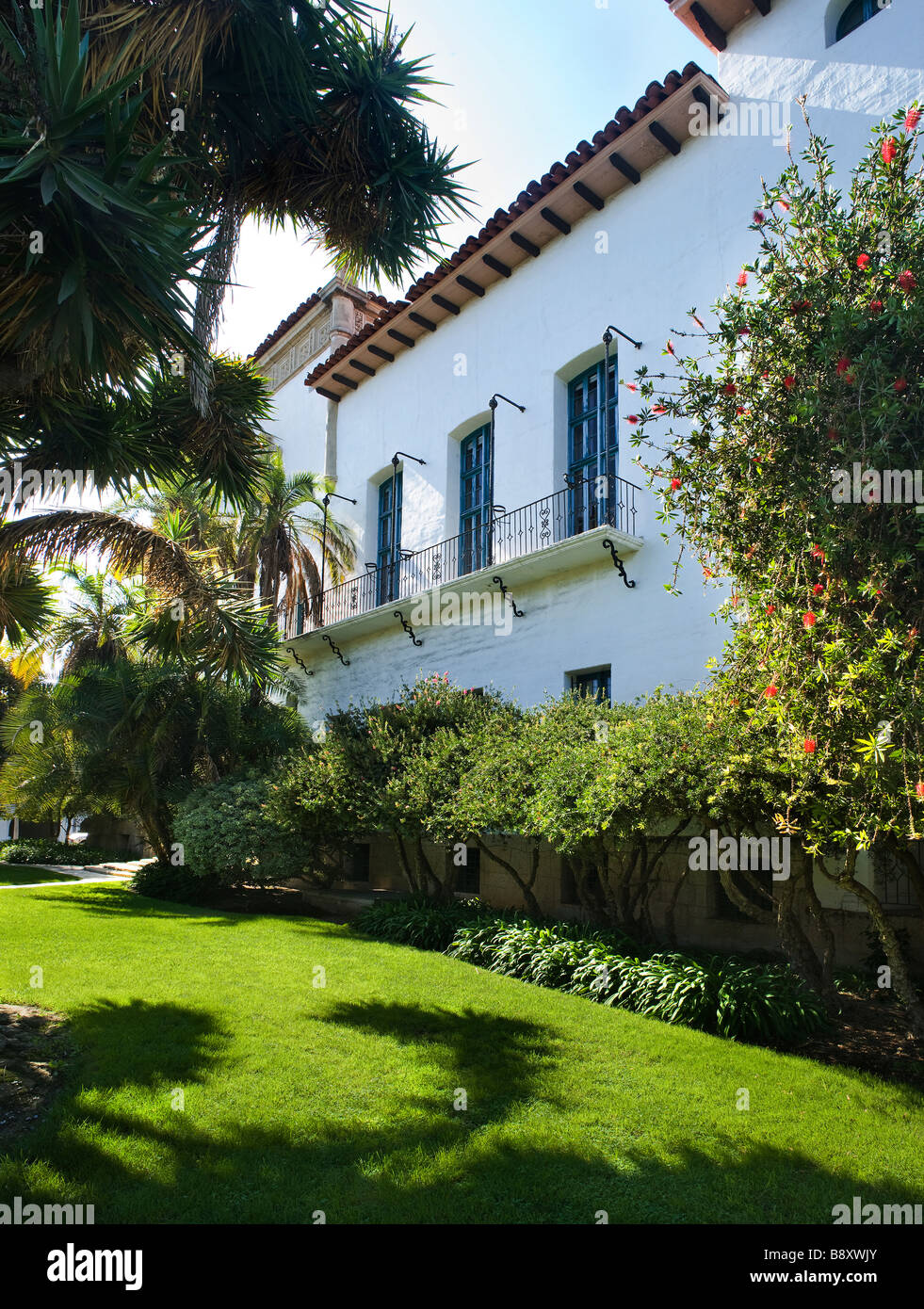 Side of Santa Barbara Courthouse with balcony Stock Photo - Alamy