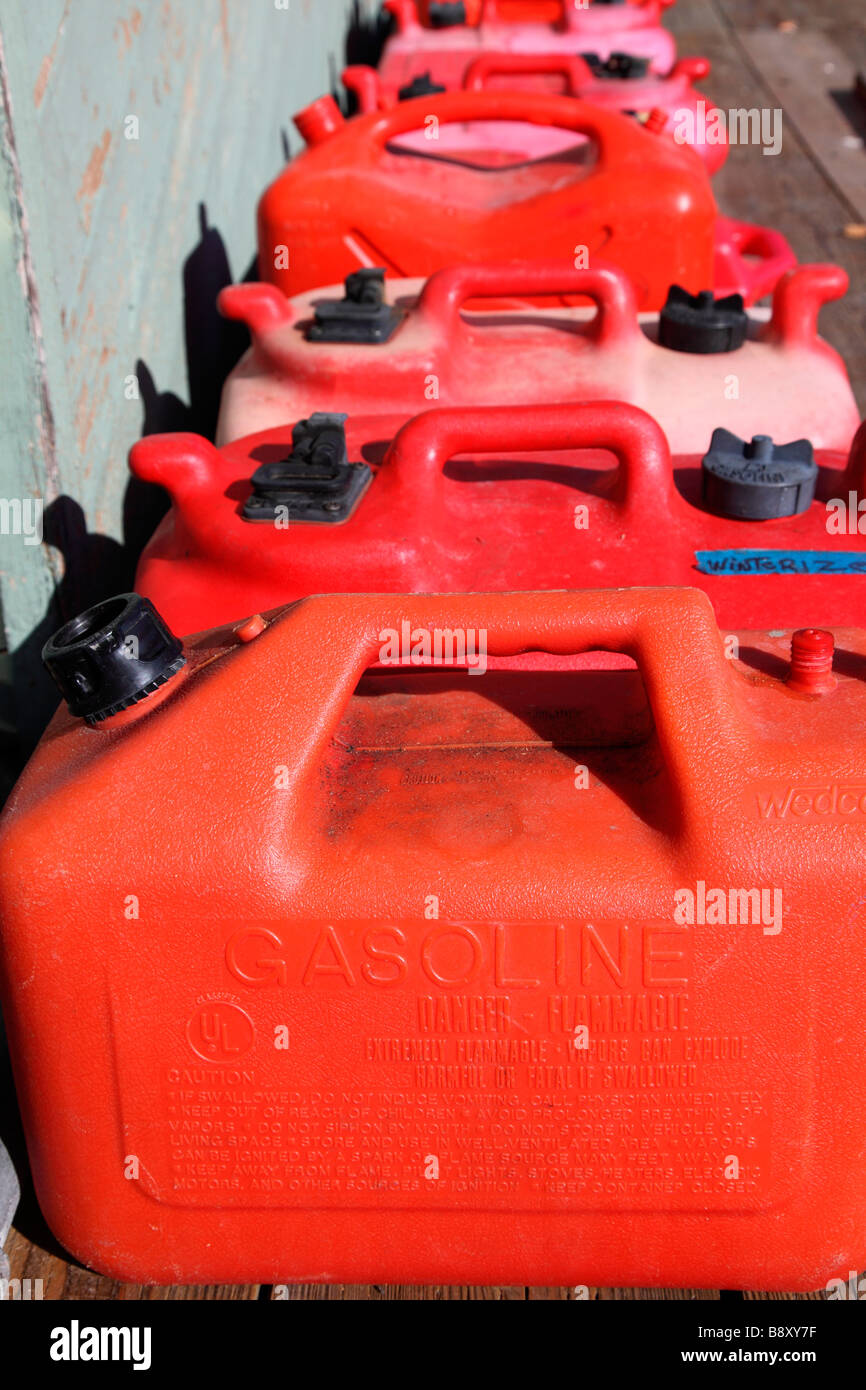 Gas cans hi-res stock photography and images - Alamy