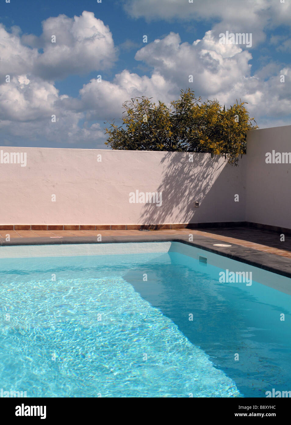 Swimming pool corner Stock Photo - Alamy