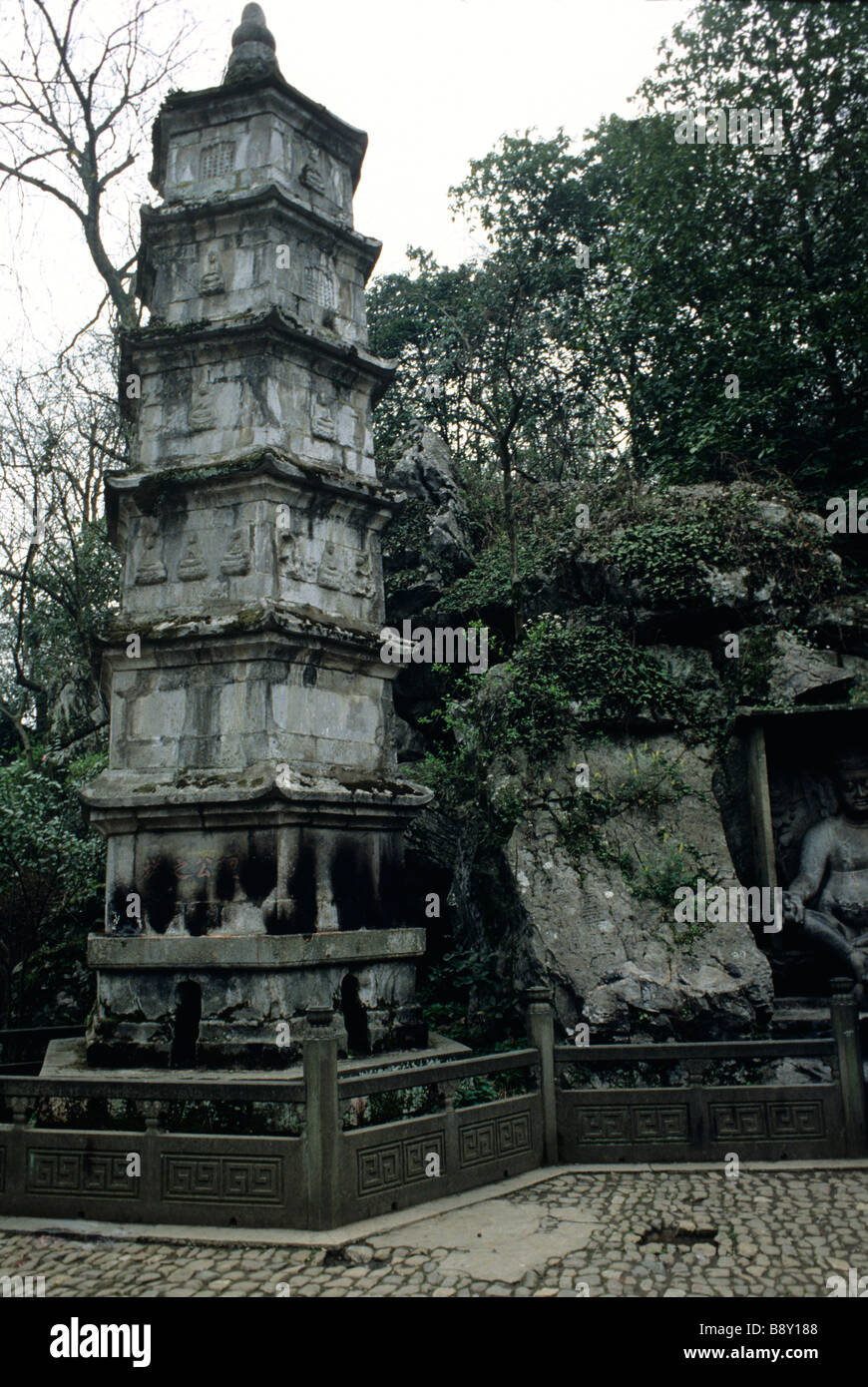 Pagoda at Ling Ying Temple Stock Photo - Alamy