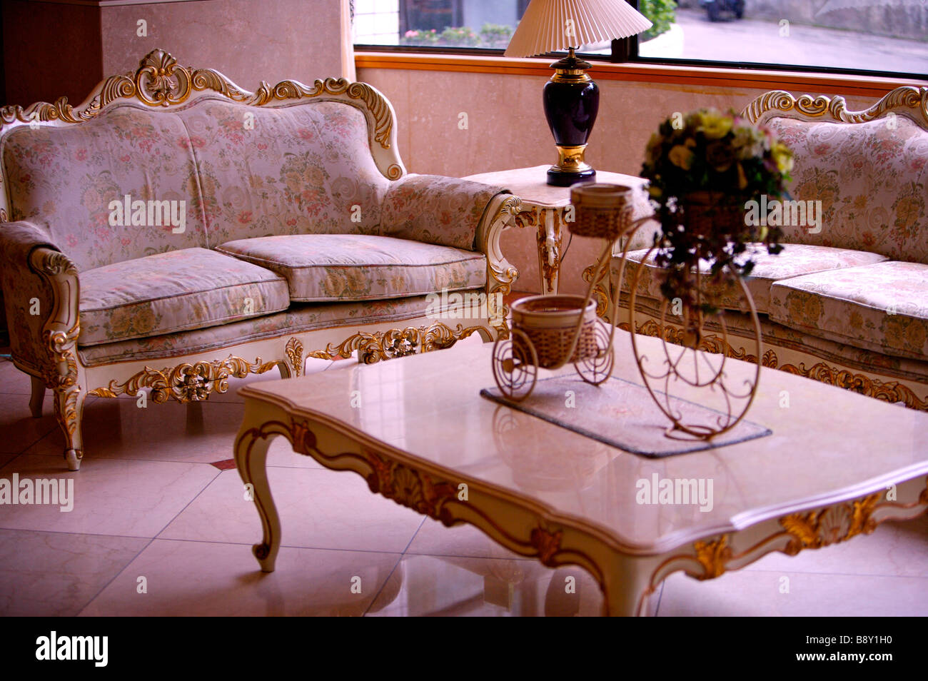 Interior design of classical style in the living room Stock Photo - Alamy
