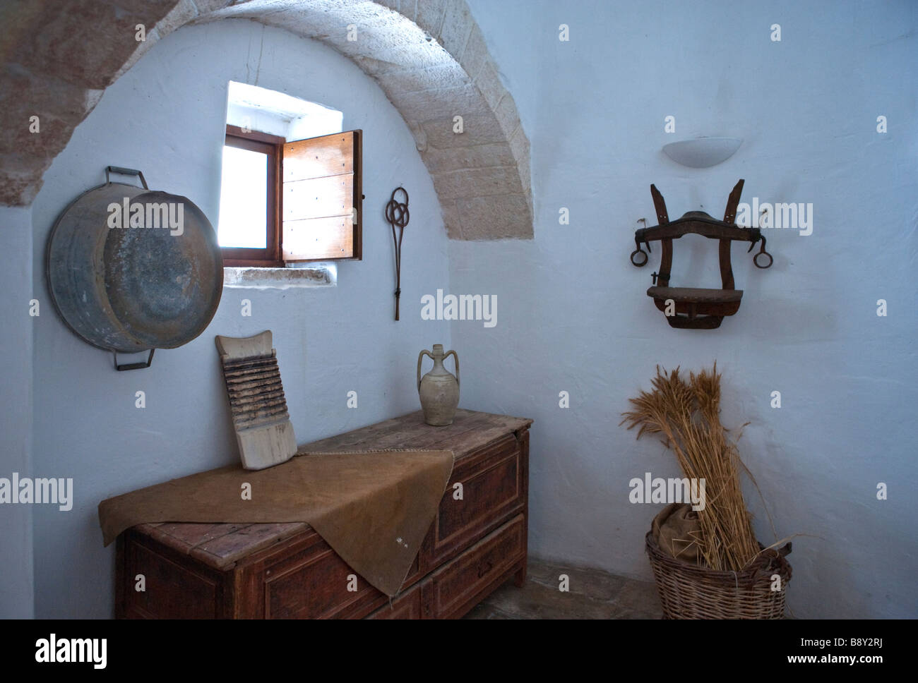 Italy Alberobello the inside of the Trulli houses of feudal age Stock ...