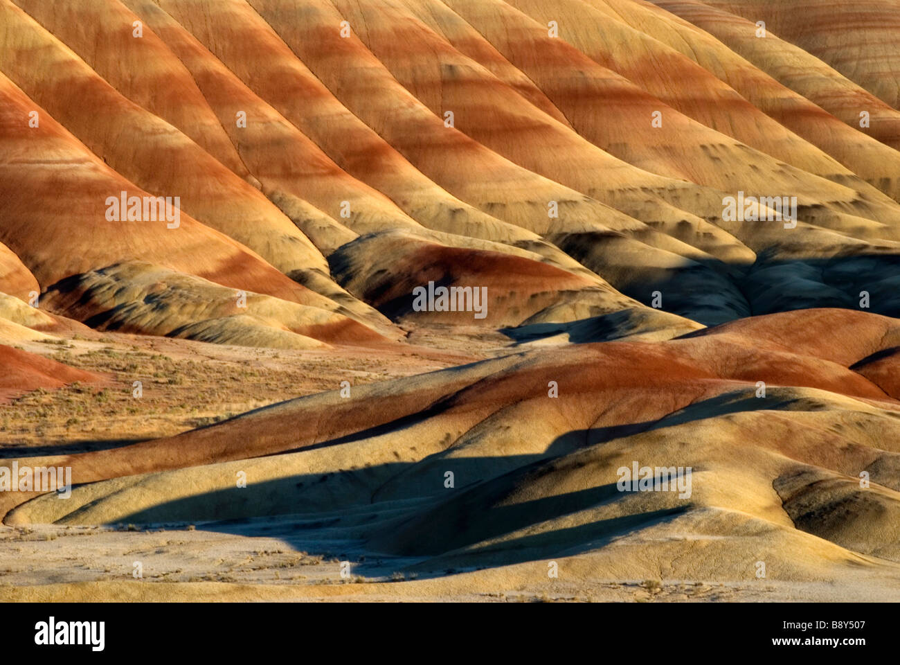Multi layered monument hi-res stock photography and images - Alamy
