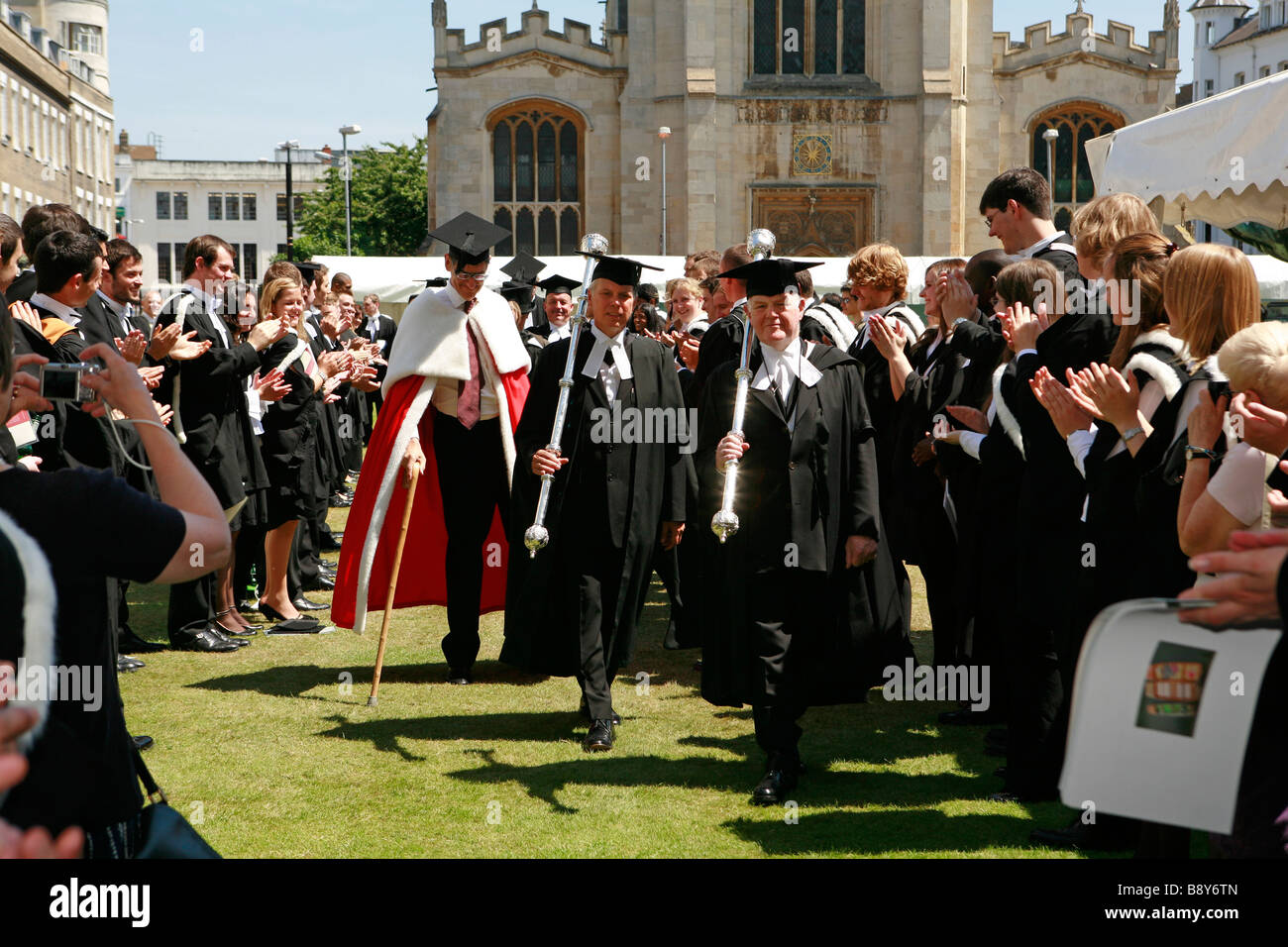 Graduation ceremony tradition hi-res stock photography and images - Alamy