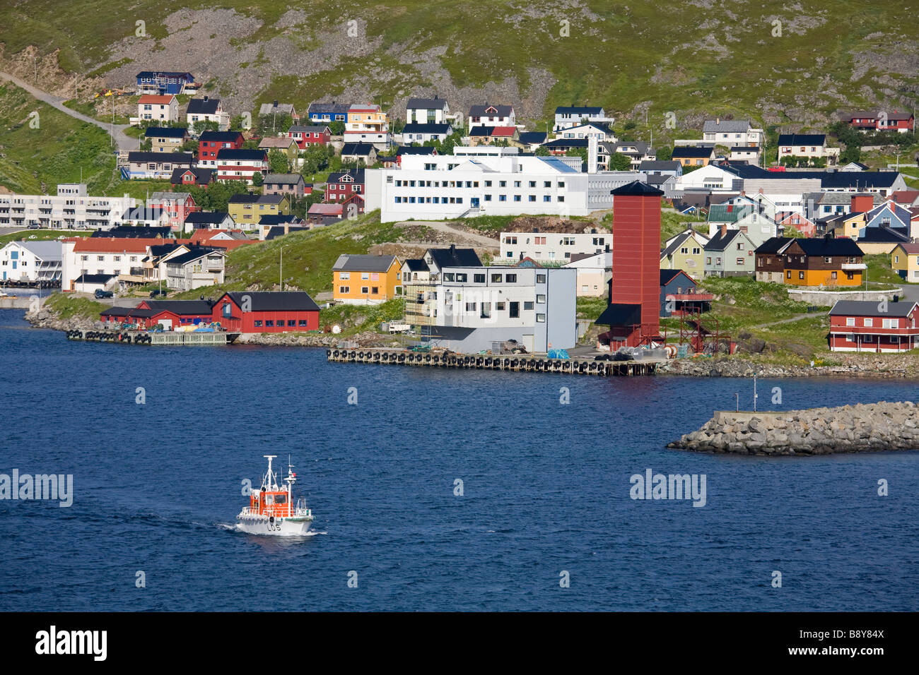 Fishing trawler in the sea, Honningsvag Port, Honningsvag, Mageroya ...