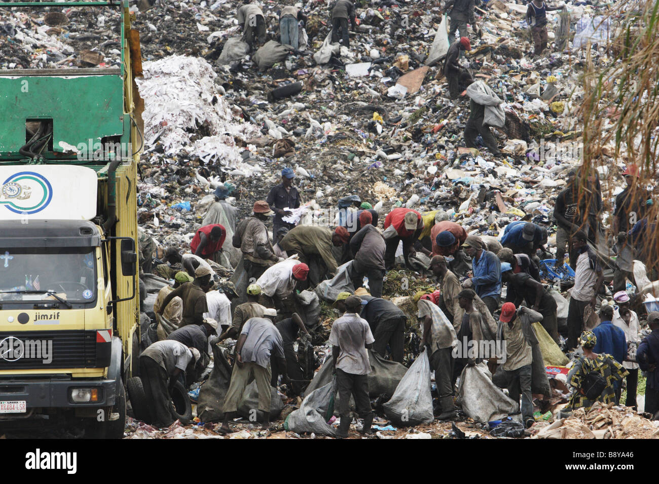Lagos waste management authority lawma hi-res stock photography and ...