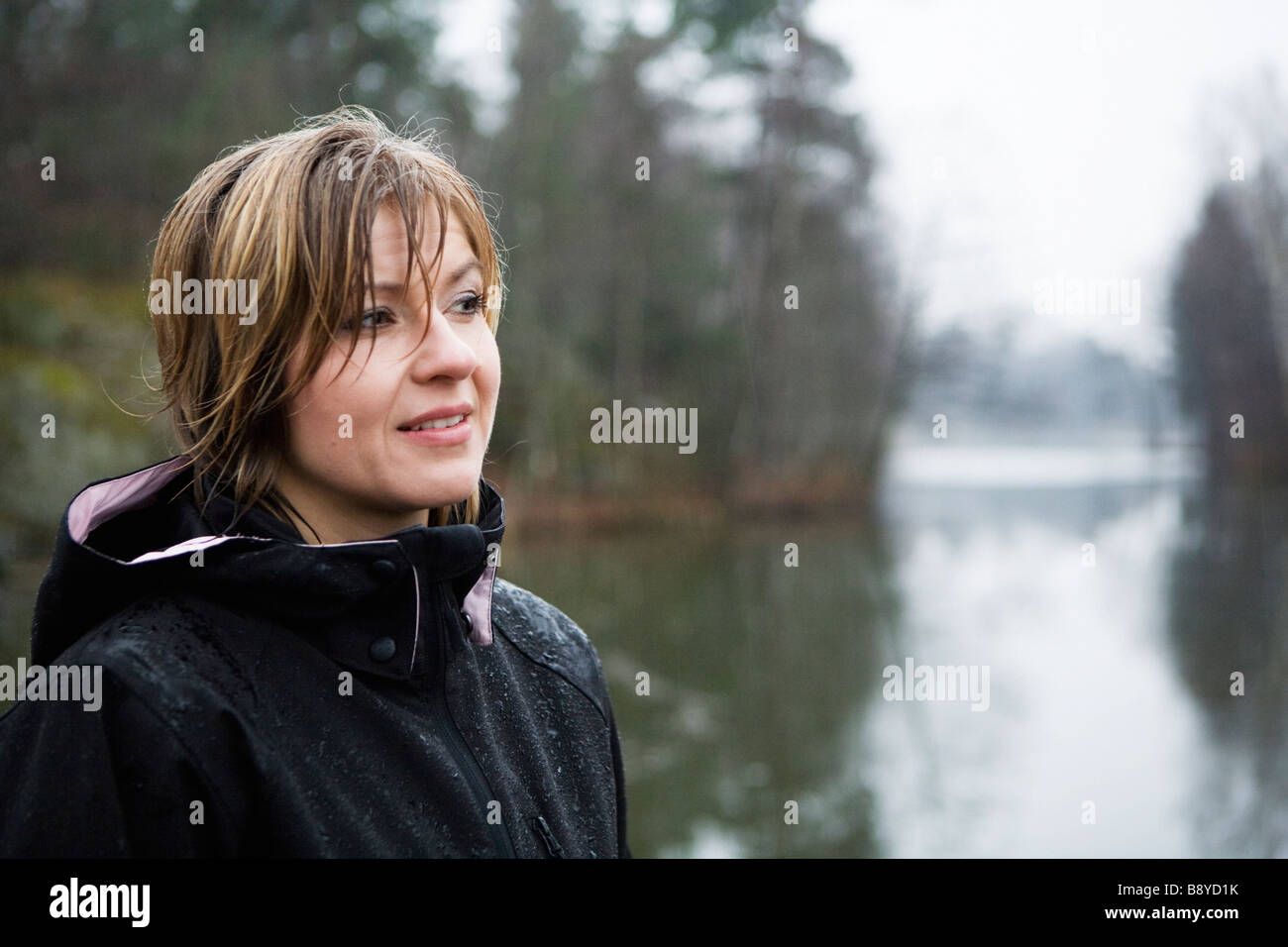 Human in rain hi-res stock photography and images - Alamy