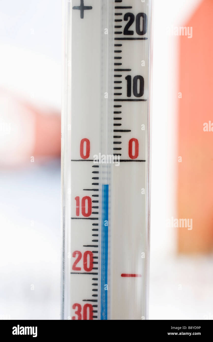 Cold color grading hi-res stock photography and images - Alamy