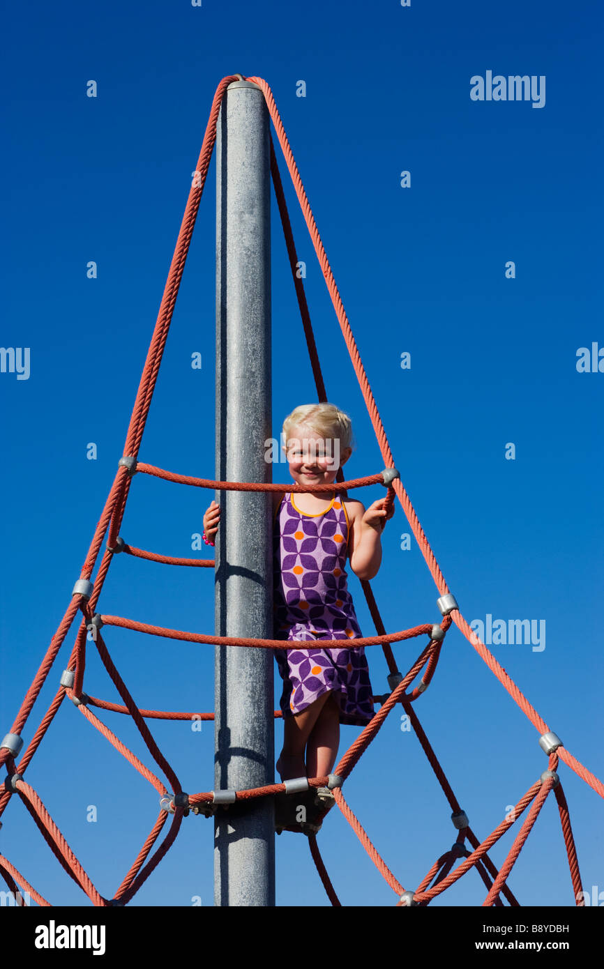 High climbing frame hi-res stock photography and images - Alamy