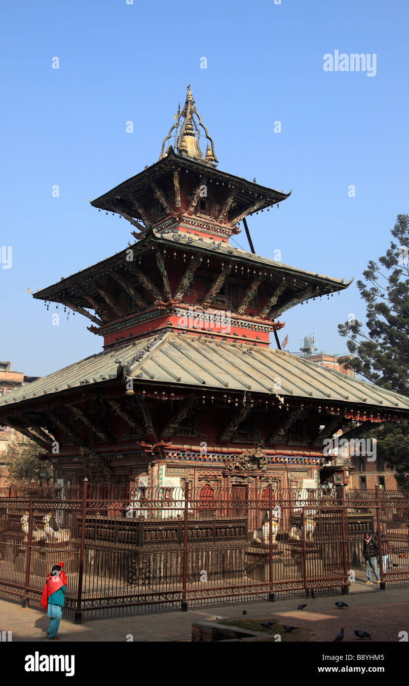 Nepal Kathmandu Valley Patan Raato Machhendranath Temple Stock Photo ...