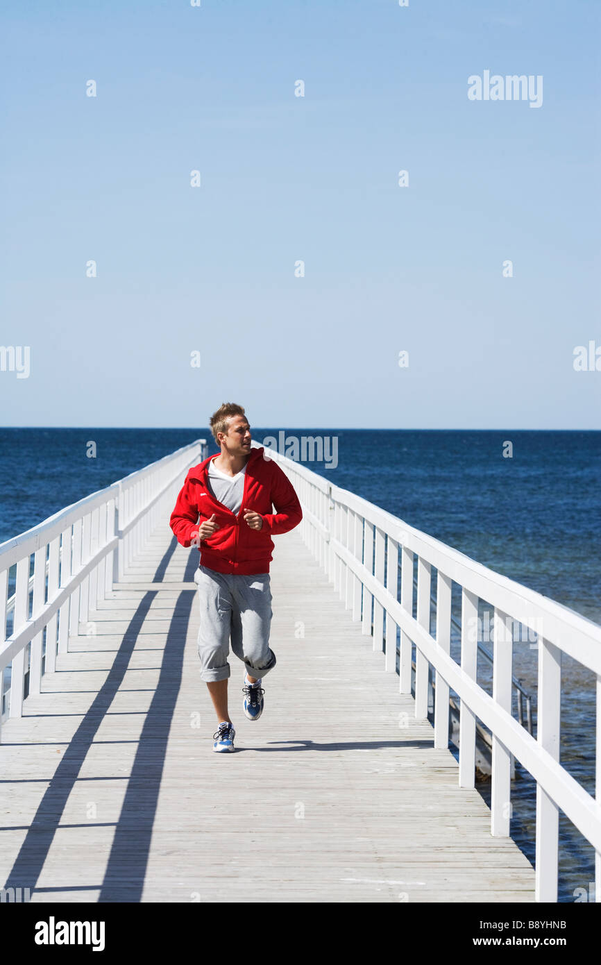 Man jogging isolated hi-res stock photography and images - Alamy