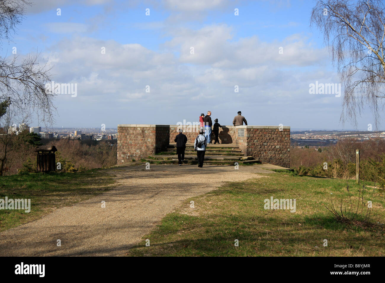 Viewing site at Addington Hills towards London Stock Photo - Alamy