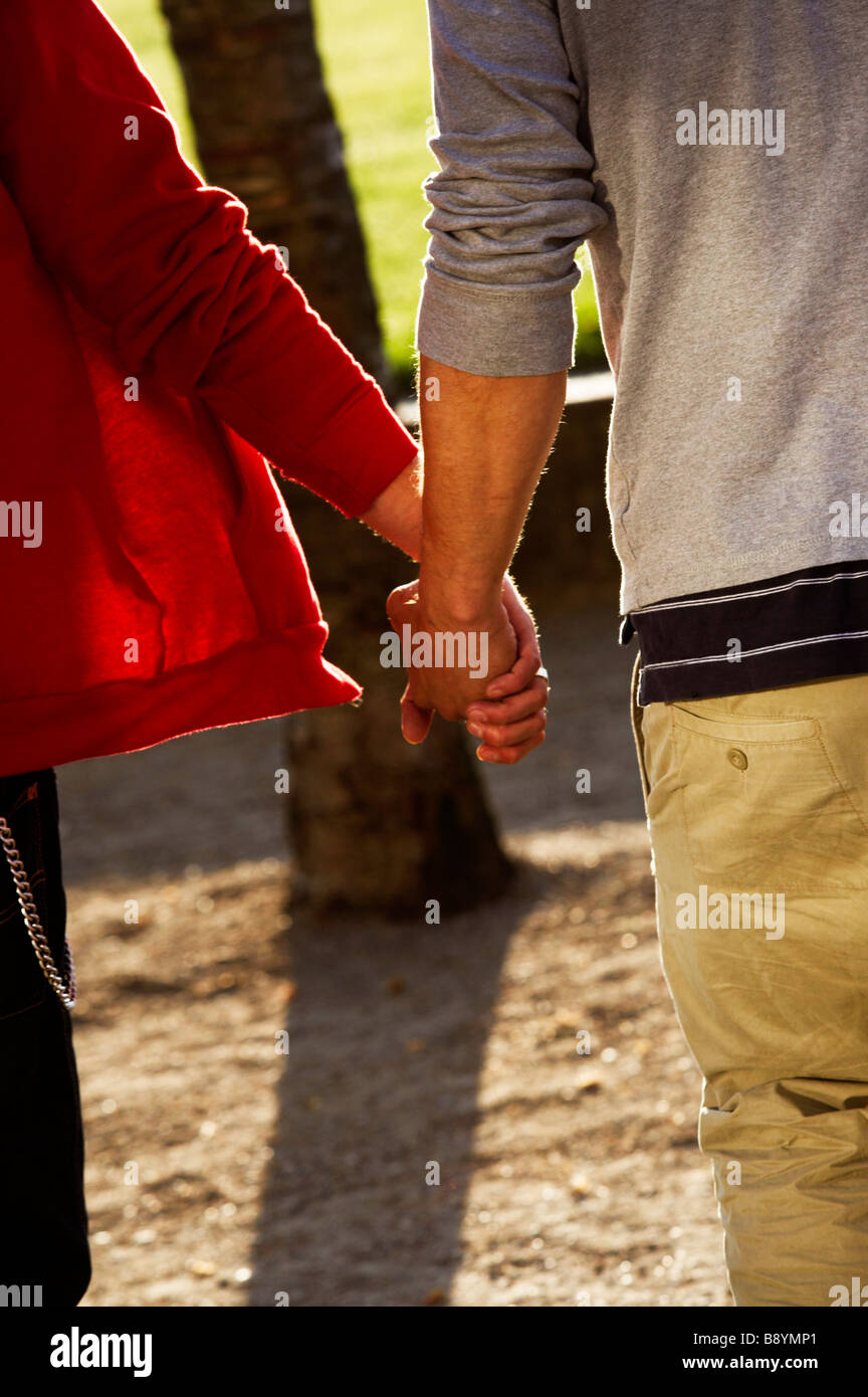 Gay couple men rear view hi-res stock photography and images - Alamy
